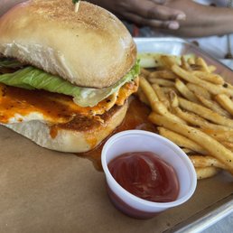 SAUCED WING BAR - Updated January 2026 - 265 Photos & 286 Reviews - 215 ...