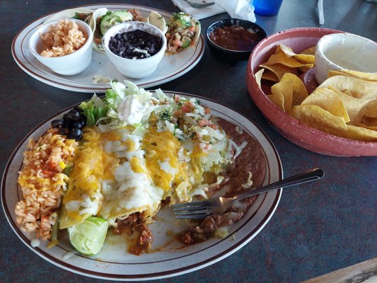 DEL RIO RESTAURANT - 28 Photos & 114 Reviews - Mexican - 701 E Market ...
