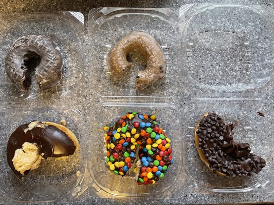 THE DONUT FACTORY - Updated February 2025 - 43 Photos & 43 Reviews - 7 ...