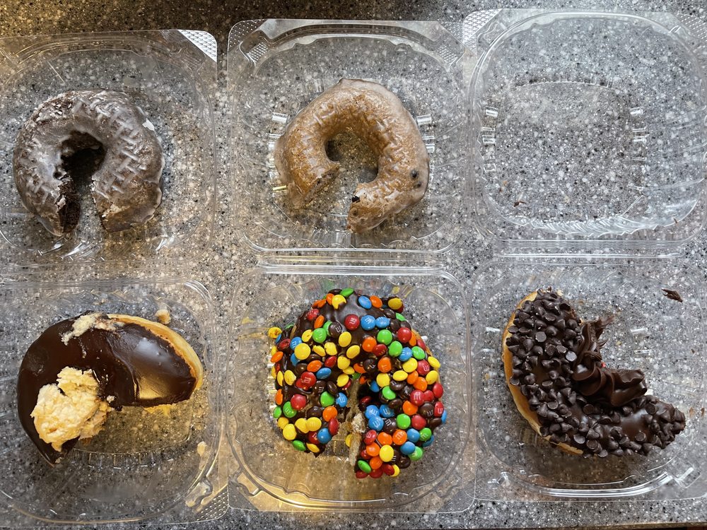 THE DONUT FACTORY - Updated February 2025 - 43 Photos & 43 Reviews - 7 ...