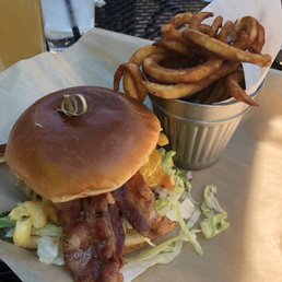 BEACON TAP - 144 Photos & 175 Reviews - 1374 Lee St, Des Plaines ...