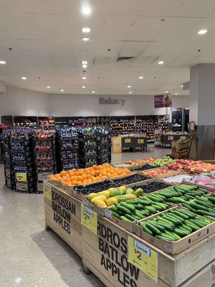 WOOLWORTHS - Neeta City Shopping Centre, Cnr Nelson & Smart Sts ...