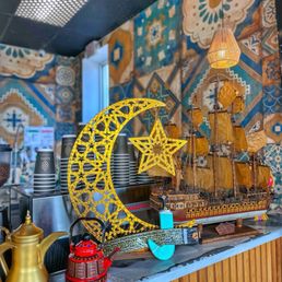 RAHA COFFEE HOUSE - Updated July 2025 - 155 Photos & 56 Reviews - 370 ...