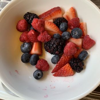 GARY RACK’S FARMHOUSE KITCHEN - Updated June 2025 - 648 Photos & 578 ...