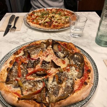 11 INCH PIZZA - Updated December 2025 - 42 Photos & 21 Reviews - 7A/353 ...