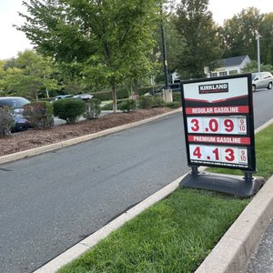 COSTCO GAS-WEST SPRINGFIELD - Updated July 2025 - 119 Daggett Dr, West ...