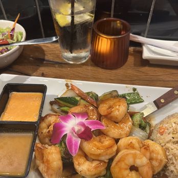 TSUNAMI SUSHI & HIBACHI GRILL - Updated July 2024 - 35 Photos & 47 ...