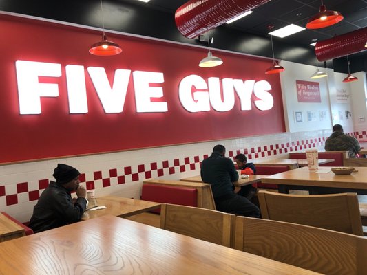 FIVE GUYS - 32 Photos & 27 Reviews - 8904 Waltham Woods Rd, Parkville ...