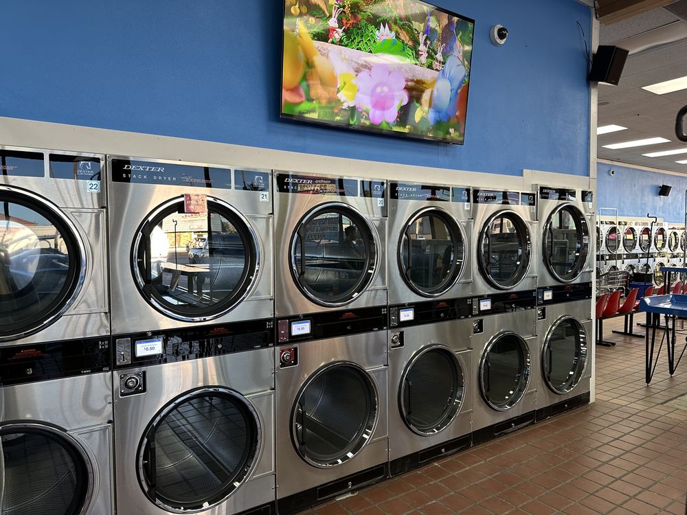 24 HOUR LAUNDRY CENTER - Updated January 2026 - 229 Photos & 278 ...
