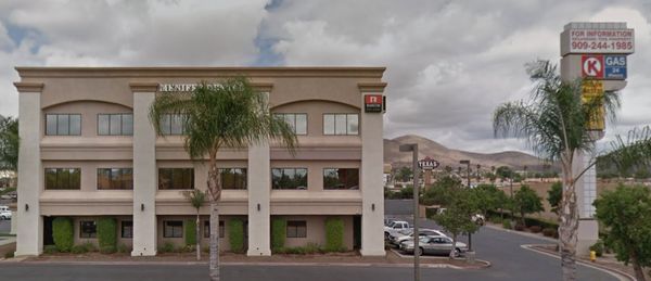 LOBUE LASER & EYE MEDICAL CENTER - Updated December 2025 - 16 Photos ...