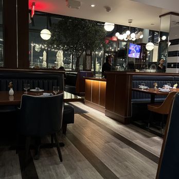 REELHOUSE BOSTON - Updated March 2025 - 399 Photos & 526 Reviews - 6 ...