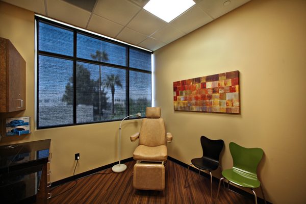 PHOENIX FOOT AND ANKLE ASSOCIATES - Updated December 2025 - 27 Photos ...