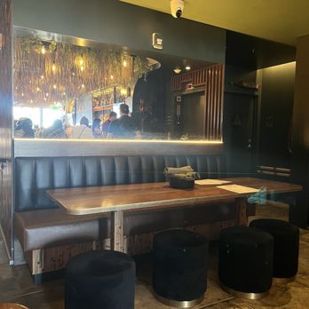 THE LOBBY TIKI BAR & GRILL - Updated February 2025 - 142 Photos & 39 Reviews - 408 Pier View Way ...