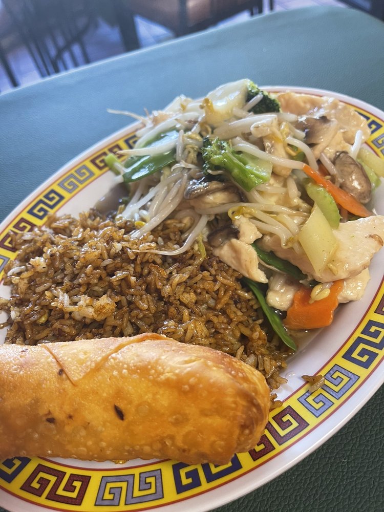 HUNAN EGG ROLL KING - 23 Photos & 170 Reviews - 4204 N Bdwy St, Chicago ...