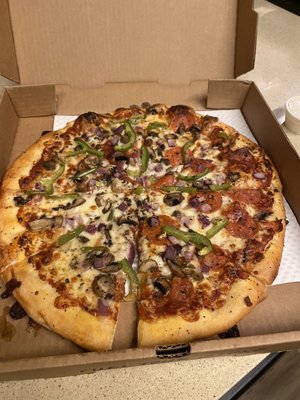 ZEEKS PIZZA - 60 Photos & 110 Reviews - 7900 E Green Lake Dr N, Seattle ...