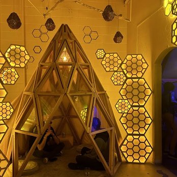 THE BEACON - Updated January 2026 - 83 Photos & 53 Reviews - 2854 ...