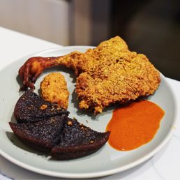 BIRDSONG - Updated December 2024 - 3370 Photos & 456 Reviews - 1085 ...