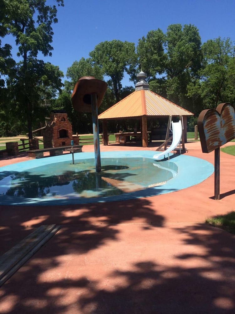 BACKWOODS BISON RV PARK - Updated October 2025 - E1250 Rd, Fort Cobb ...