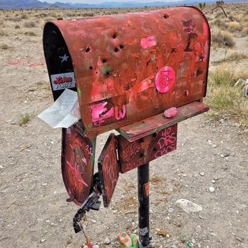 THE BLACK MAILBOX - Updated July 2025 - 30 Photos & 15 Reviews - 1 ...