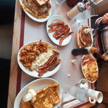 CHRIS’ DINER - Updated October 2024 - 70 Photos & 147 Reviews - 192 ...