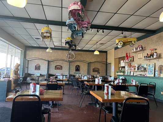 BUB’S CAFE - Updated November 2025 - 48 Photos & 79 Reviews - 611 W ...