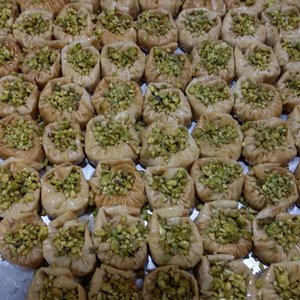 NABLUS PASTRY & SWEETS - 138 Photos & 107 Reviews - Desserts - 1050 ...