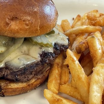 OSKAR SCOTS - Updated December 2025 - 51 Photos & 43 Reviews - 3555 ...