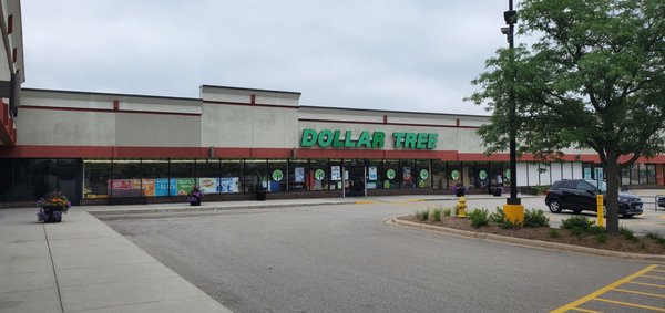 DOLLAR TREE - Updated December 2025 - 17 Reviews - 77 W Rand Rd ...