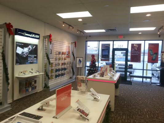 VERIZON WIRELESS PREMIUM RETAILER - 530 Adams Shoppes, Mars ...