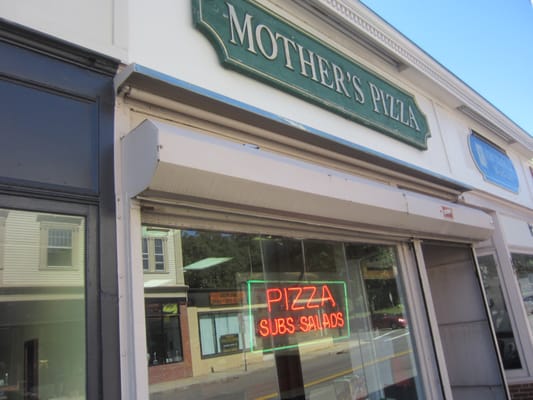 MOTHER’S PIZZA - 14 Photos & 41 Reviews - 524 Franklin St, Melrose ...