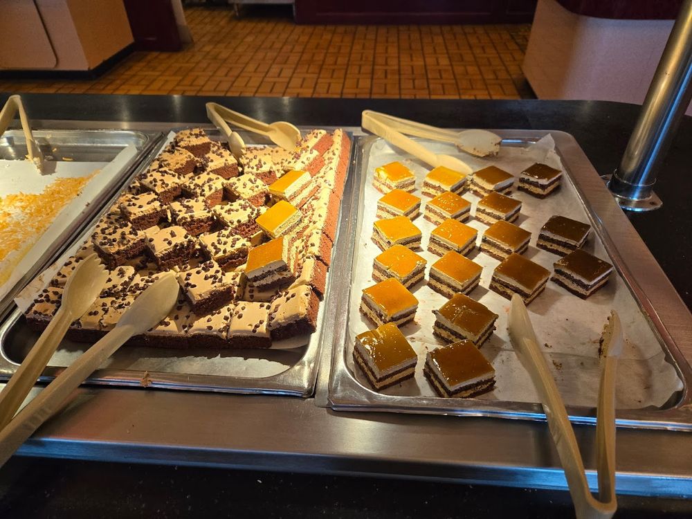 SUPER BUFFET - Updated January 2026 - 96 Photos & 233 Reviews - 1390 ...