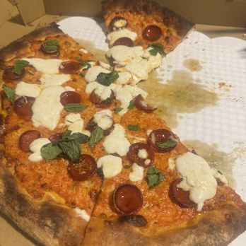 CASANO’S PIZZA PARLOR - Updated July 2025 - 66 Photos & 39 Reviews - 8 ...