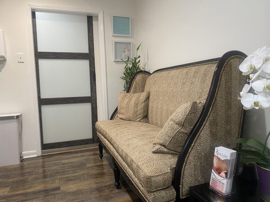 BODY EVOLUTION SPA - Updated October 2025 - 7386 Highland Rd, Baton ...