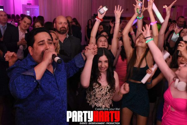 PARTY HARTY ENTERTAINMENT - Updated September 2025 - 11 Photos & 13 ...