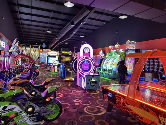 SPARE TIME ENTERTAINMENT - Updated October 2025 - 154 Photos & 98 ...