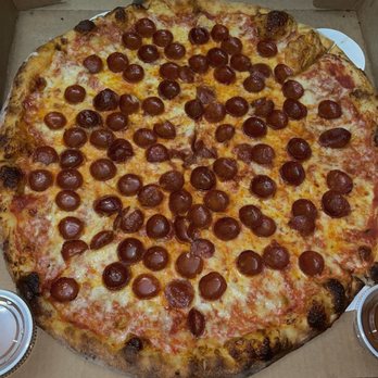 ZORCH PIZZA - Updated January 2025 - 236 Photos & 132 Reviews - 2923 W ...