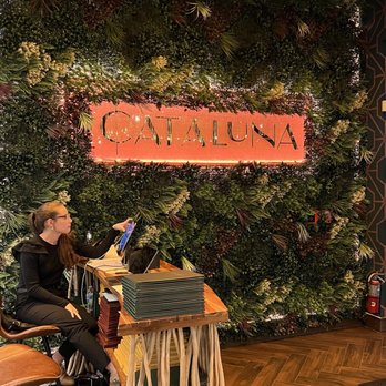 CATALUNA - Updated August 2024 - 221 Photos & 51 Reviews - 8206 Philips ...