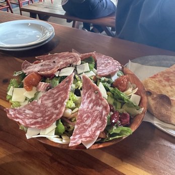 ESBC THE SLICE AND PINT - 493 Photos & 424 Reviews - 130 W Grand Ave ...