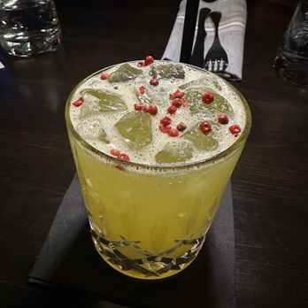 KRO BAR - Updated July 2025 - 343 Photos & 152 Reviews - 10116 Main St ...