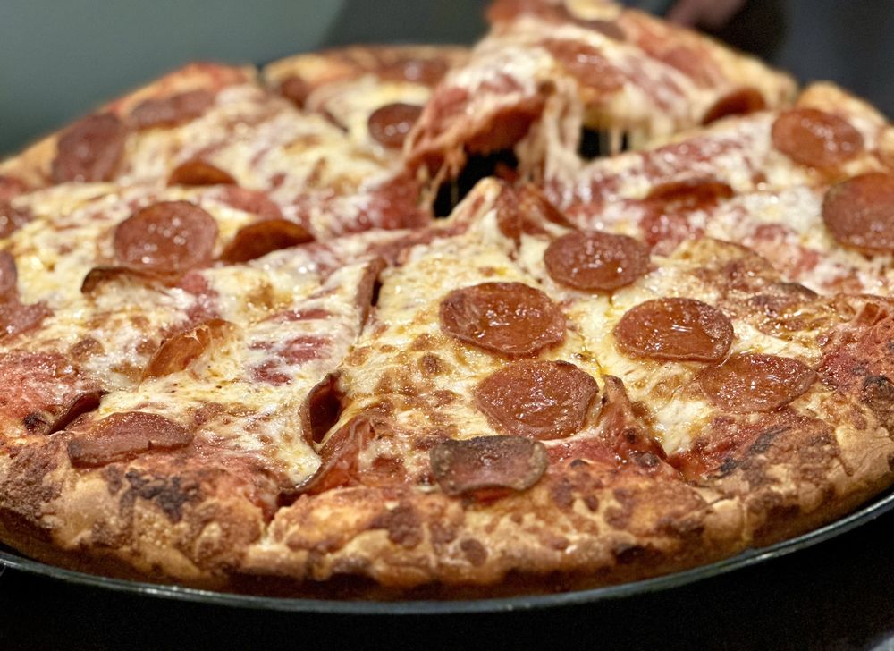 ANGELOS PALACE PIZZA - Updated August 2025 - 92 Photos & 277 Reviews ...