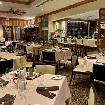 ALBERTO’S ON FIFTH - Updated December 2025 - 215 Photos & 274 Reviews ...