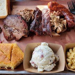 REDWOOD SMOKE SHACK - 620 Photos & 273 Reviews - 2001 Manteo St ...