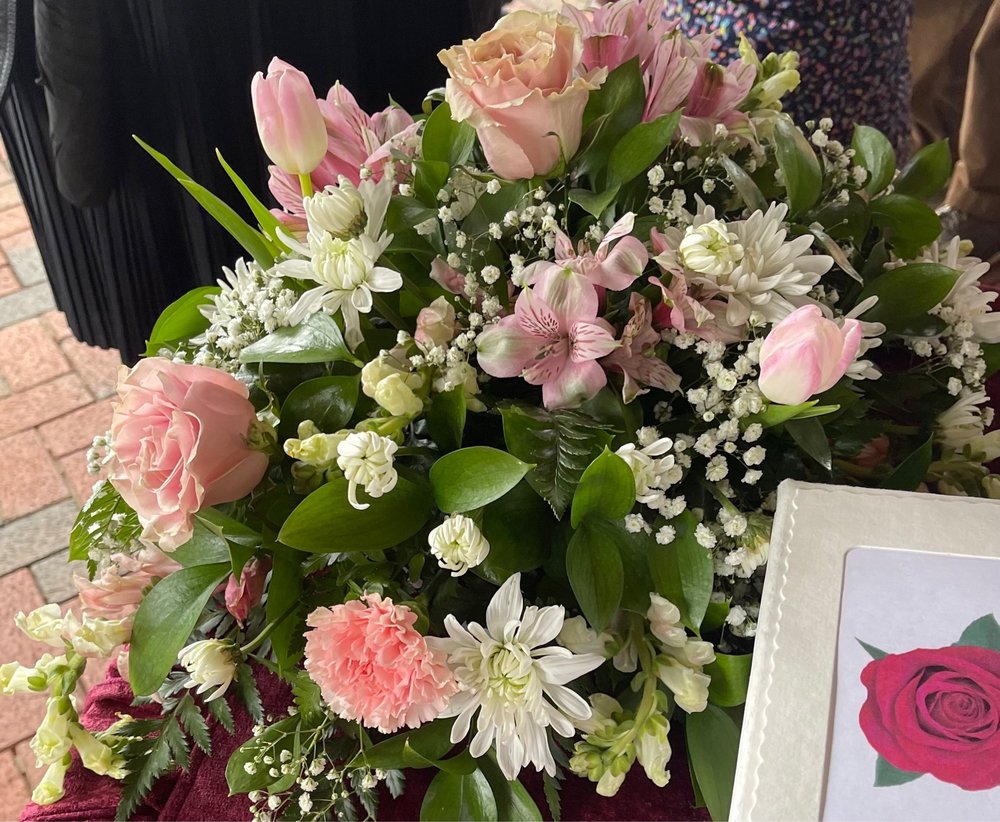 THE FLOWER CONNECTION - Updated December 2025 - 10 Photos & 15 Reviews ...