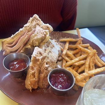 HATCH EARLY MOOD FOOD - Updated January 2025 - 280 Photos & 292 Reviews ...