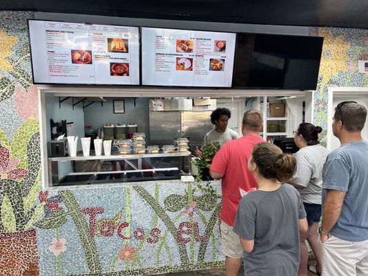 TACOS EL FLUFFY with 78 Reviews & 71 Photos - 707 N Pace Blvd ...