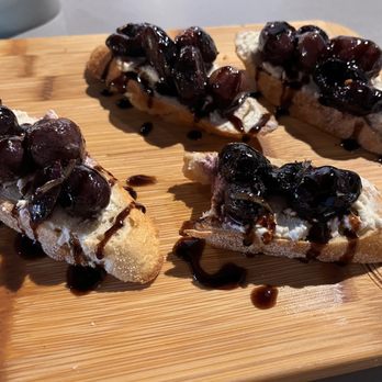 BLACKROCK WINE - Updated July 2024 - 93 Photos & 38 Reviews - 6135 ...