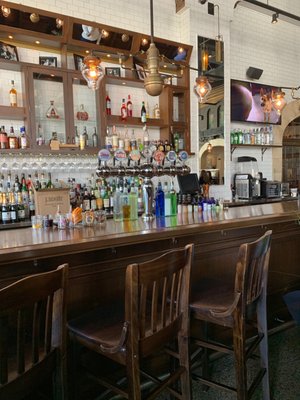 MODERN RESTAURANT & LOUNGE - 230 Photos & 308 Reviews - 310 Huguenot St ...