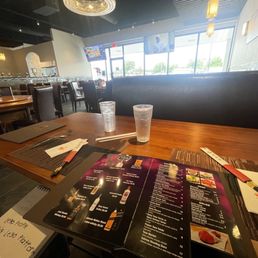 CHEF LINS ASIAN BISTRO - Updated July 2025 - 77 Photos & 23 Reviews ...