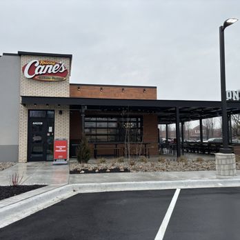 RAISING CANE’S CHICKEN FINGERS - Updated May 2025 - 91 Photos & 38 ...