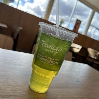 PANERA BREAD - Updated October 2025 - 67 Photos & 51 Reviews - 885 W ...